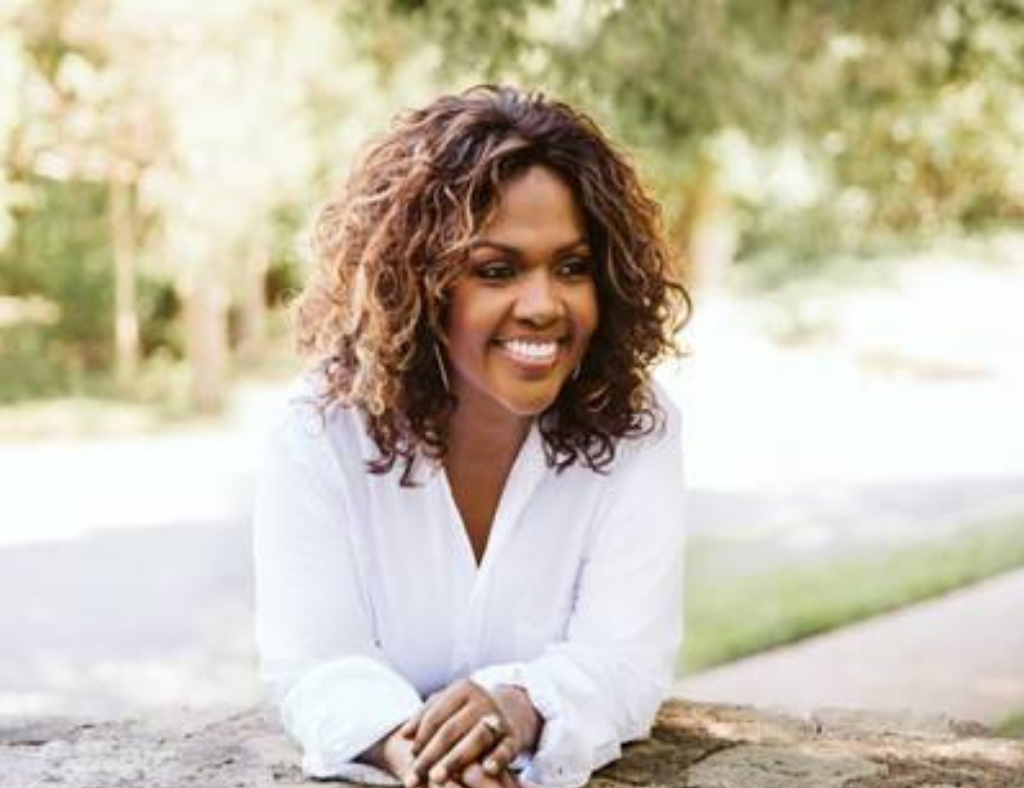 CeCe Winans making waves on radio and Billboard charts - Empower Magazine